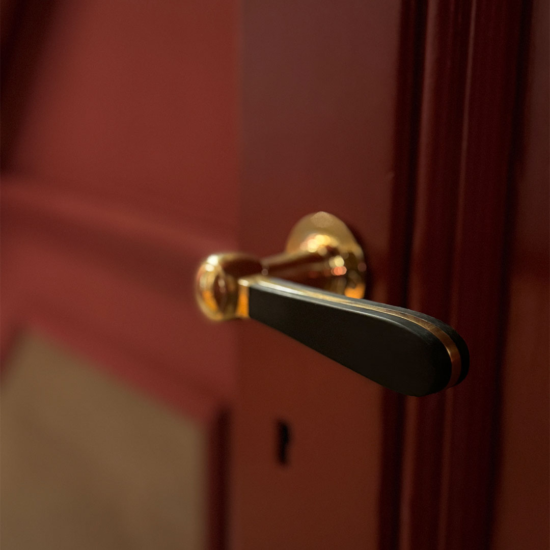 Weijntjes | Partner in door and window hardware – Villa Arte